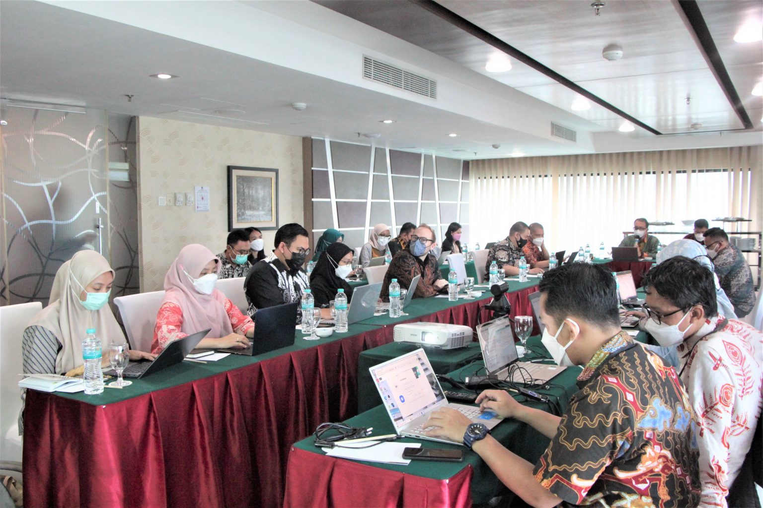 Ditjen Farmalkes Terus Mengawal Progress Pengembangan 10 Bahan Baku ...